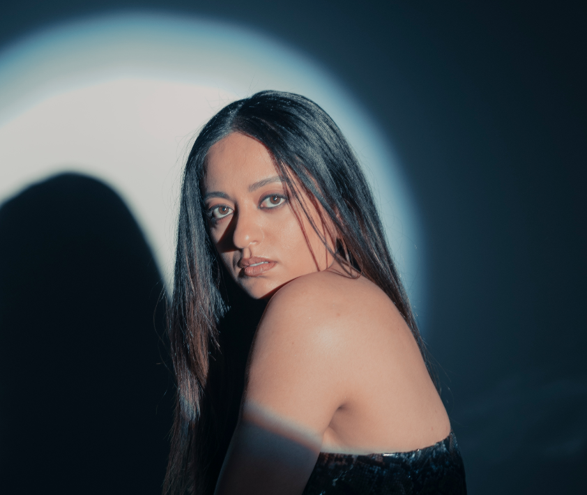 DANII se révèle sur "Slow Burn" - EXTRAVAFRENCH