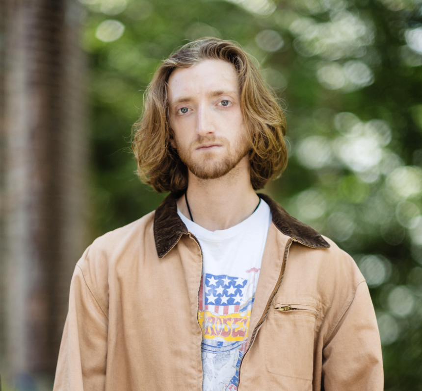 Shane Rennison se réinvente sur l'EP "Live at the Outlier Inn ...