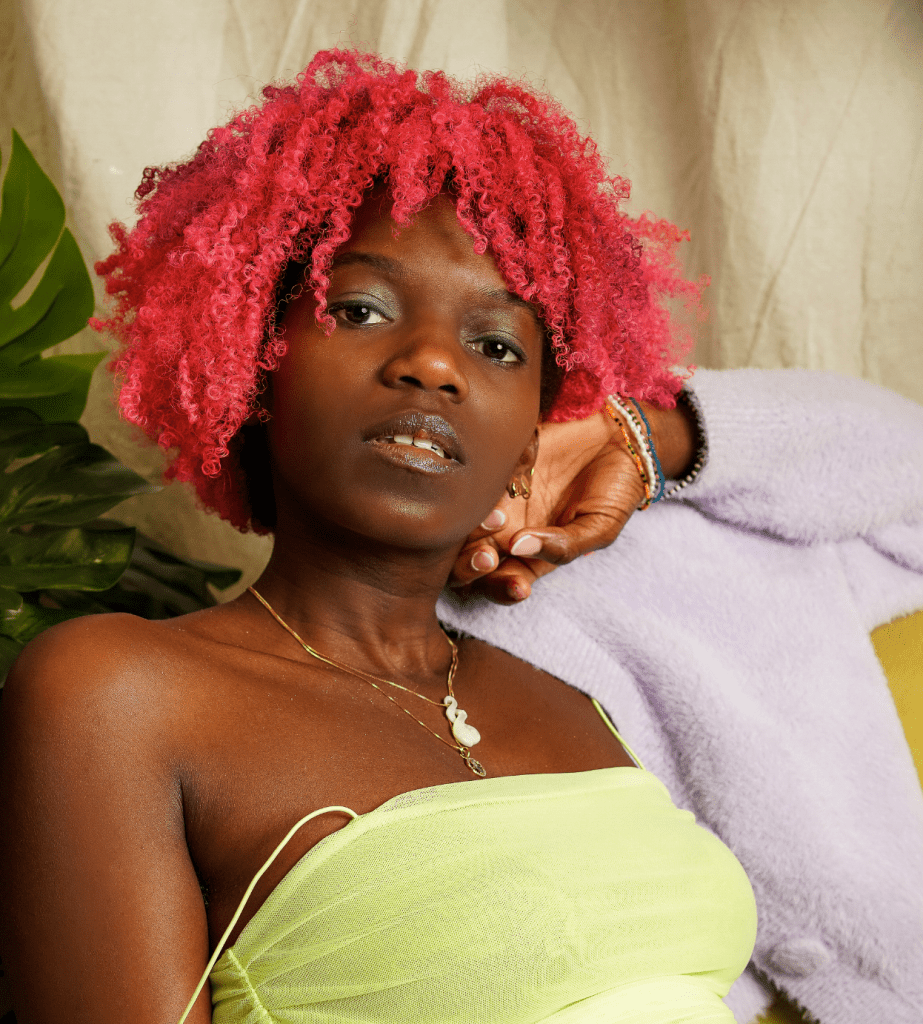 Haawa nous Électrise avec "Wake Me Up" - EXTRAVAFRENCH